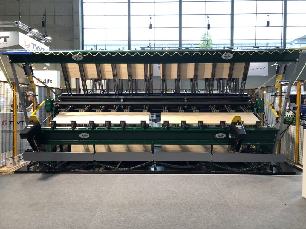 Taylor #815A / #80V – Semi-Automatic Clamp Carrier | 360 Degree ...