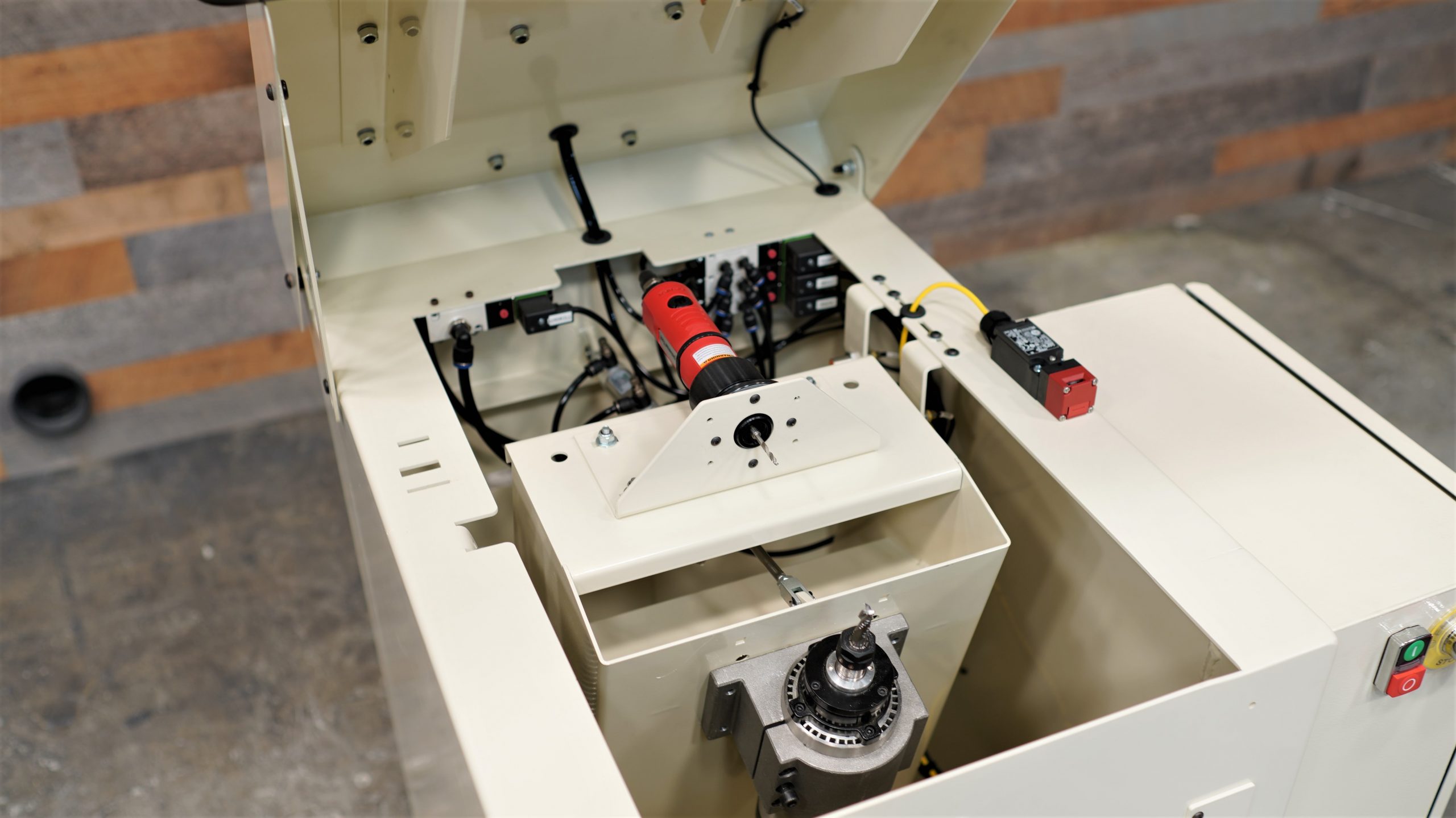 Ritter R2063 6° Low Angle Pocket Screw Machine | 360 Degree Machinery LLC