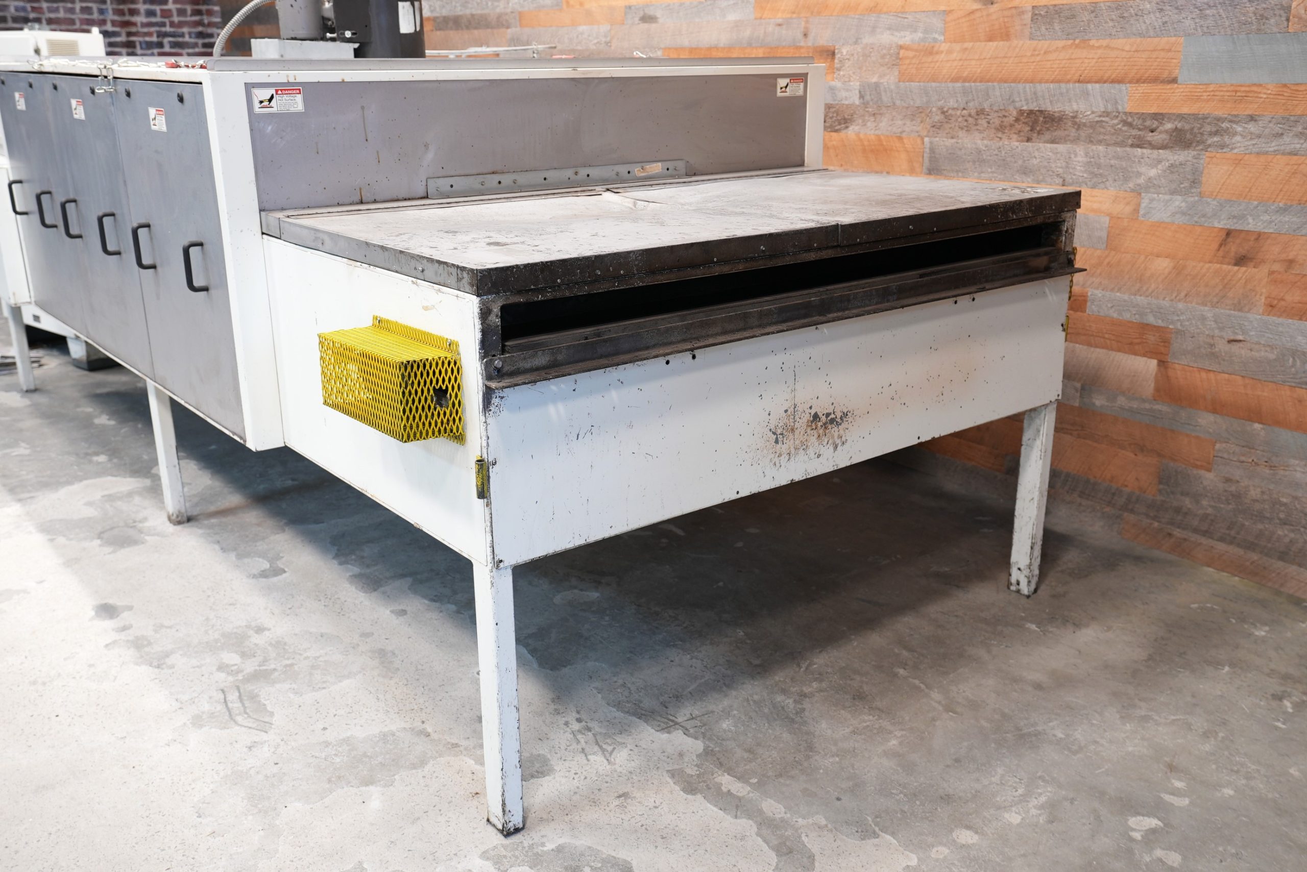 Black Bros ProTherm Infrared 60" Feed Thru Top and Bottom Pre-Heat Oven ...