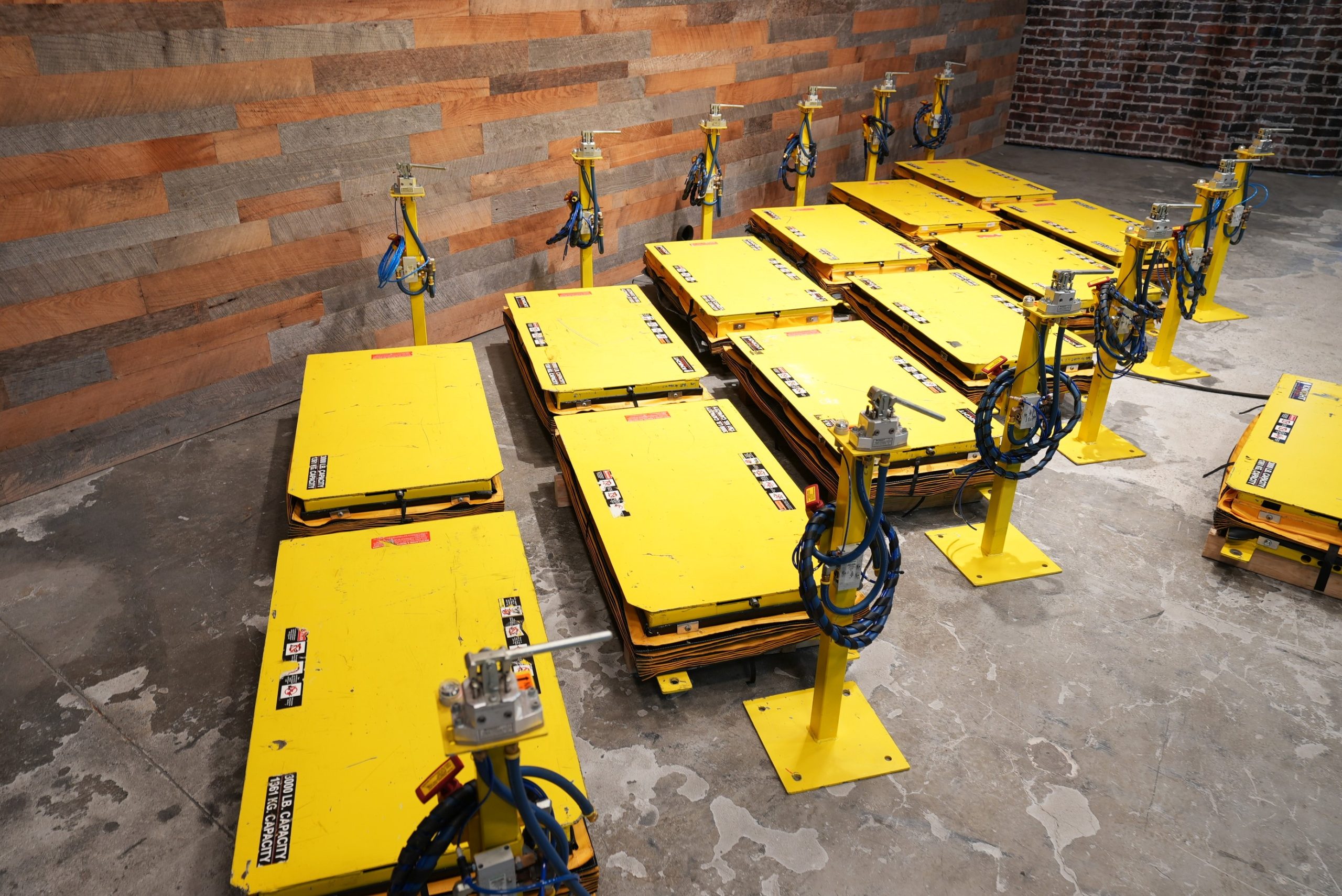 2022 Knight Global 3,000 LB 24" X 44" Lift Tables (6 Available) | 360 ...