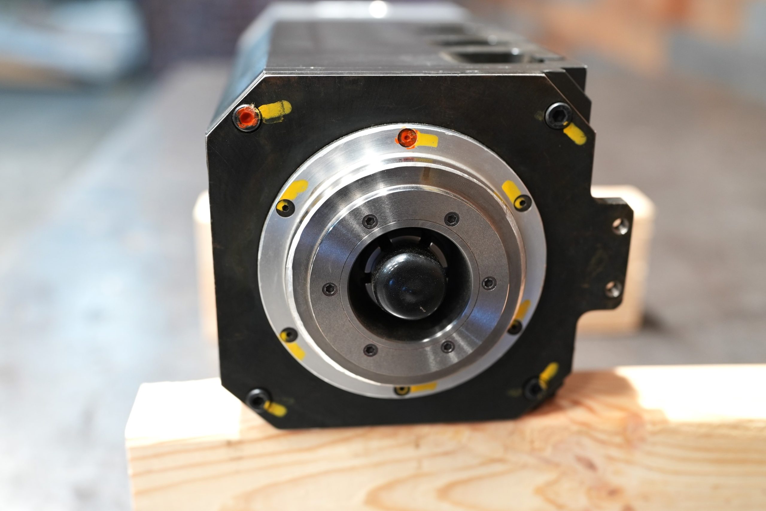 Rebuilt Omlat Busellato 12KW 24,000 RPM Router Spindle HSK63 | 360 ...